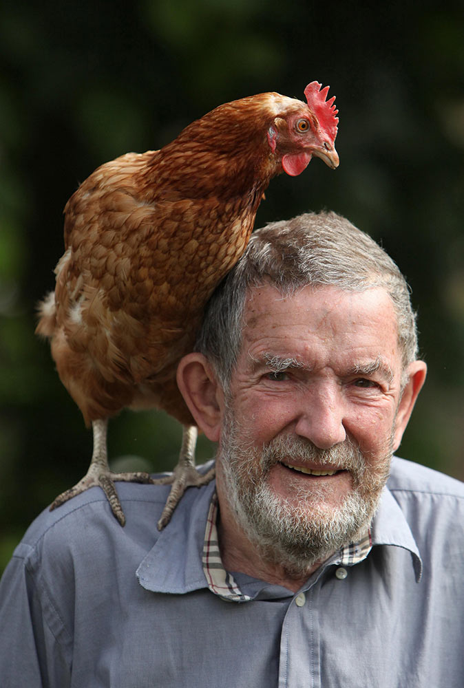 Hensioner Alan Richards wins Prime Minister's award